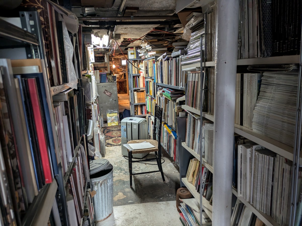 High Valley Books (Greenpoint) – Lower Budget Manhattan